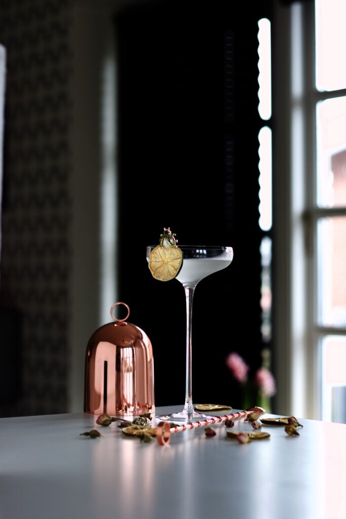 Essential Cocktail Glassware - thecocktailblog.dk