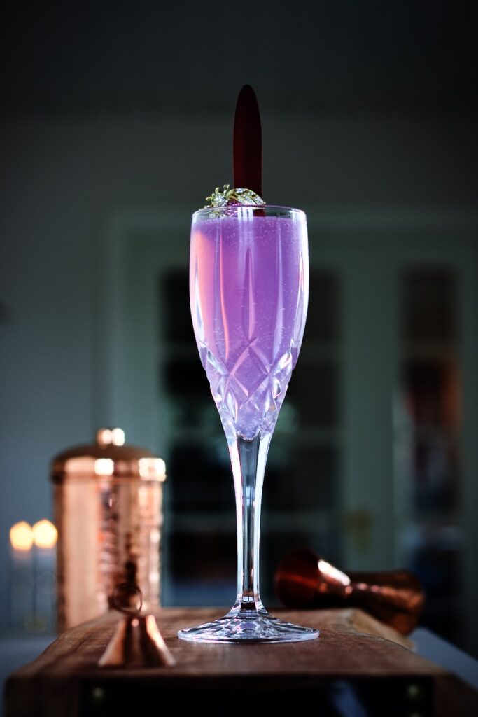 Essential Cocktail Glassware - thecocktailblog.dk